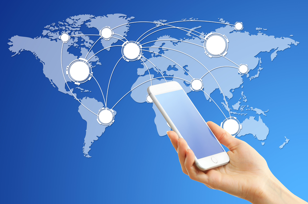 Datenroaming iPhone: Aktivierung und Kosten im Ausland 2025