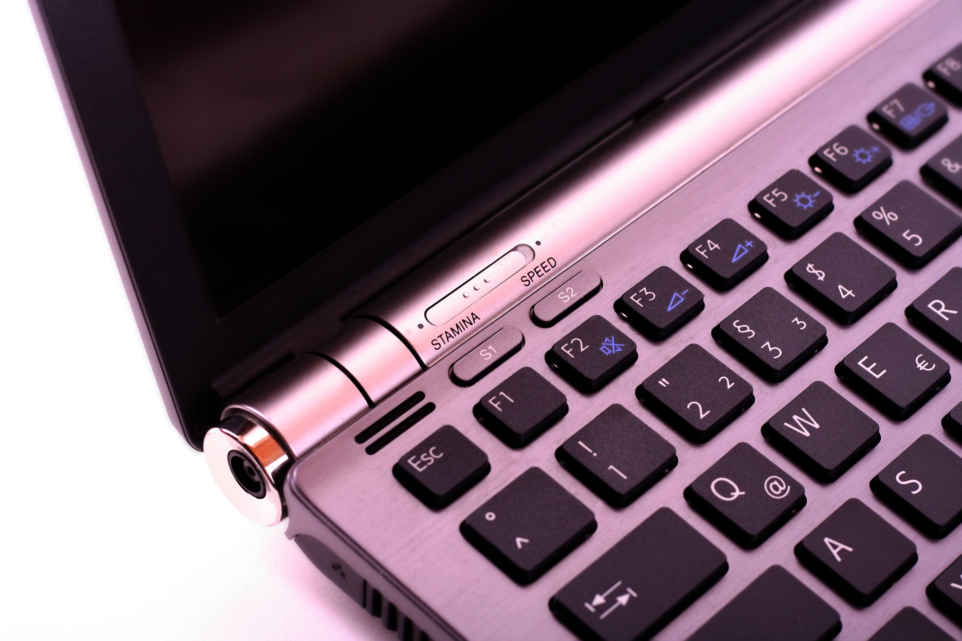 Umschalttaste am PC: Wo & was ist diese Taste - 3 Tipps